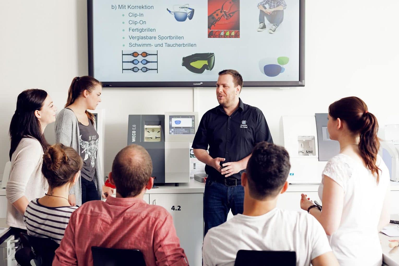Ausbildung zum Augenoptiker - be-optician.de ? | be-optician.de