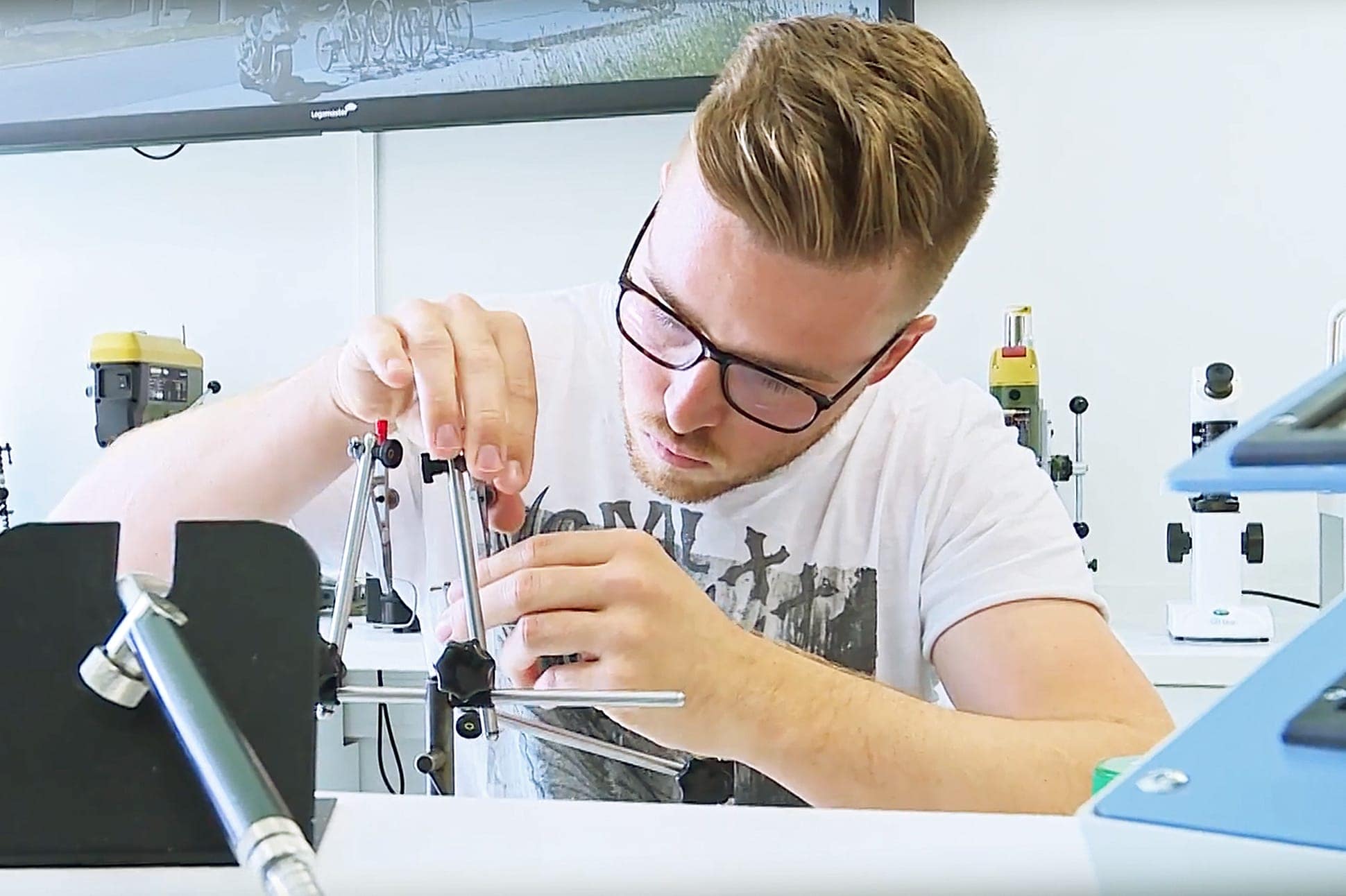 Gute Zukunftsaussichten: Das AWZ für Augenoptiker - be optician