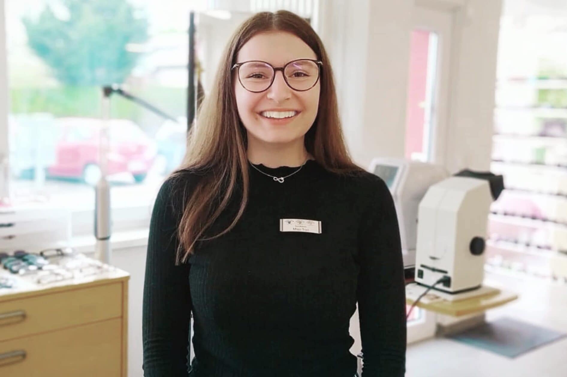 Azubi des Monats Juni – Emma Fritsche - be optician